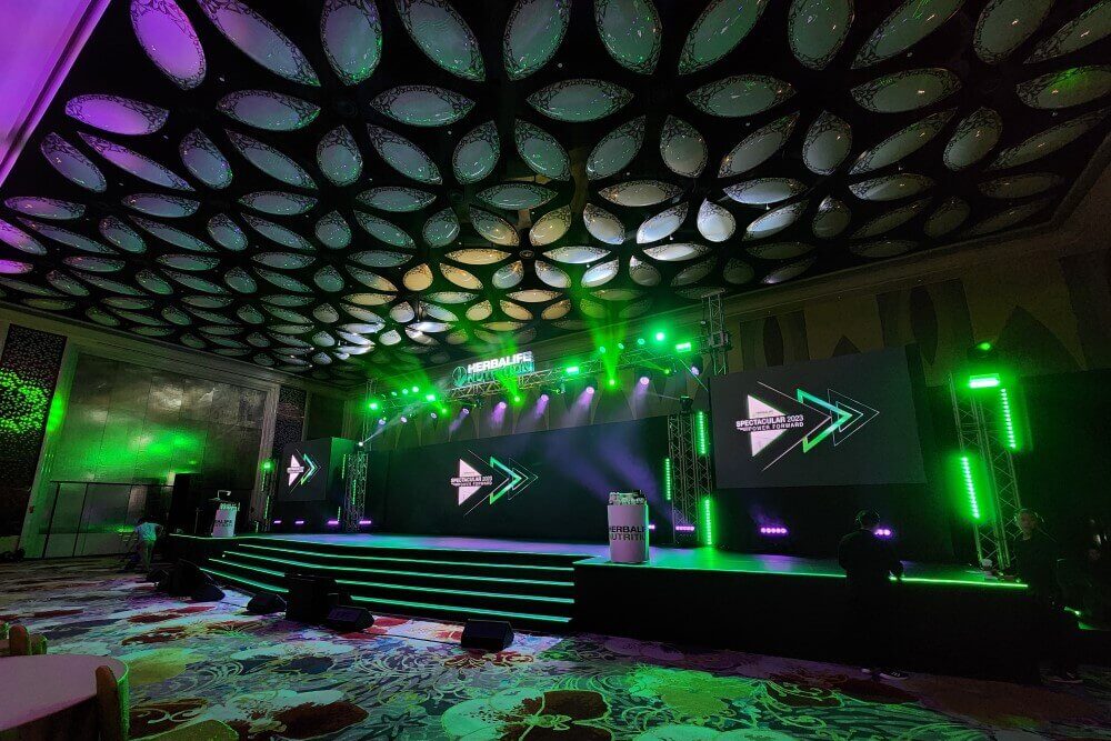 Draft Home Page - Vantage Events and Music Production